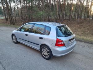 Grey Honda Civic 2003 in Ukmerge, with an engine capacity of 1.70 L and mileage of 302 thousand km for 700 €, photo  on AUTOMOTO.COM.LV