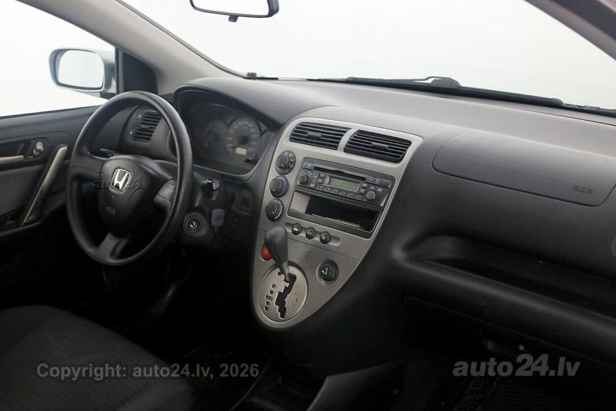 Pelēks Honda Civic 2003 Tallina, ar dzinēja tilpumu 1.60 L un nobraukumu 194 tūkst. km par 899 €, foto 5 vietnē AUTOMOTO.COM.LV