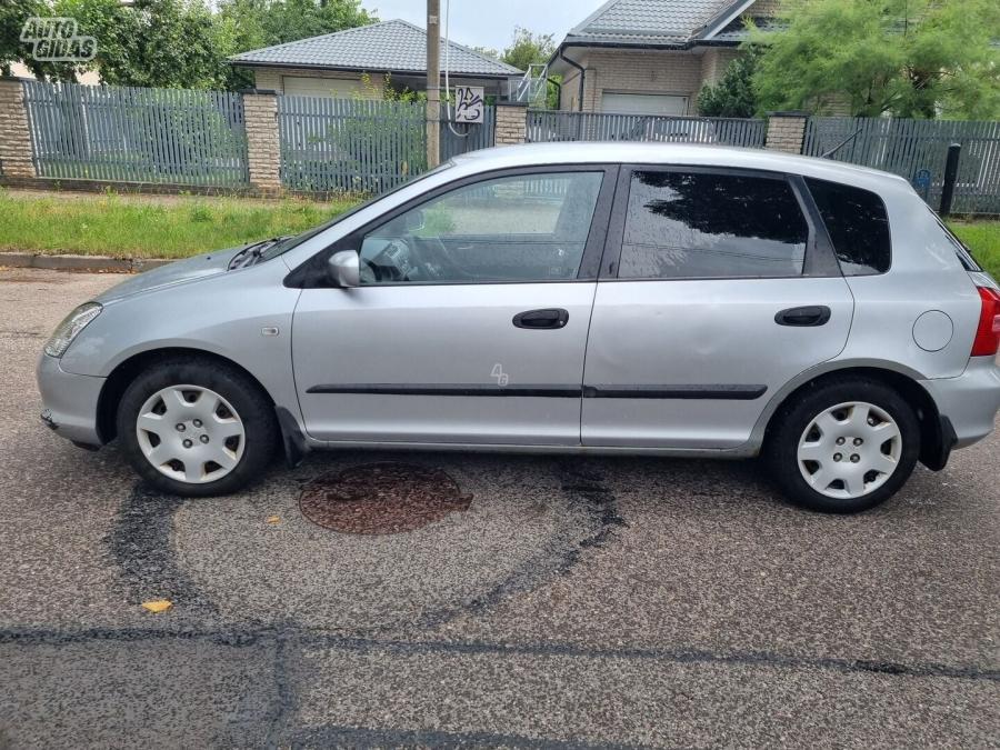 Pelēks Honda Civic 2003 Alīta, ar dzinēja tilpumu 1.70 L un nobraukumu 267 tūkst. km par 650 €, foto 3 vietnē AUTOMOTO.COM.LV