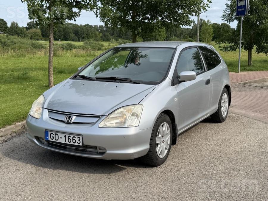 Pelēks Honda Civic 2003 Aizkraukle, ar dzinēja tilpumu 1.60 L un nobraukumu 236 tūkst. km par 890 €, foto 1 vietnē AUTOMOTO.COM.LV