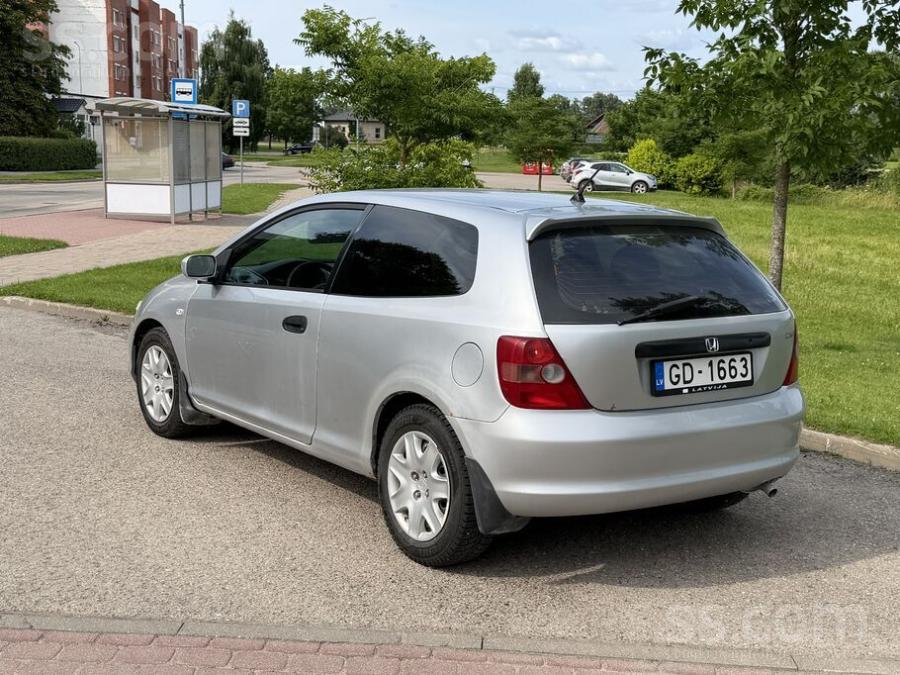 Pelēks Honda Civic 2003 Aizkraukle, ar dzinēja tilpumu 1.60 L un nobraukumu 236 tūkst. km par 890 €, foto 8 vietnē AUTOMOTO.COM.LV