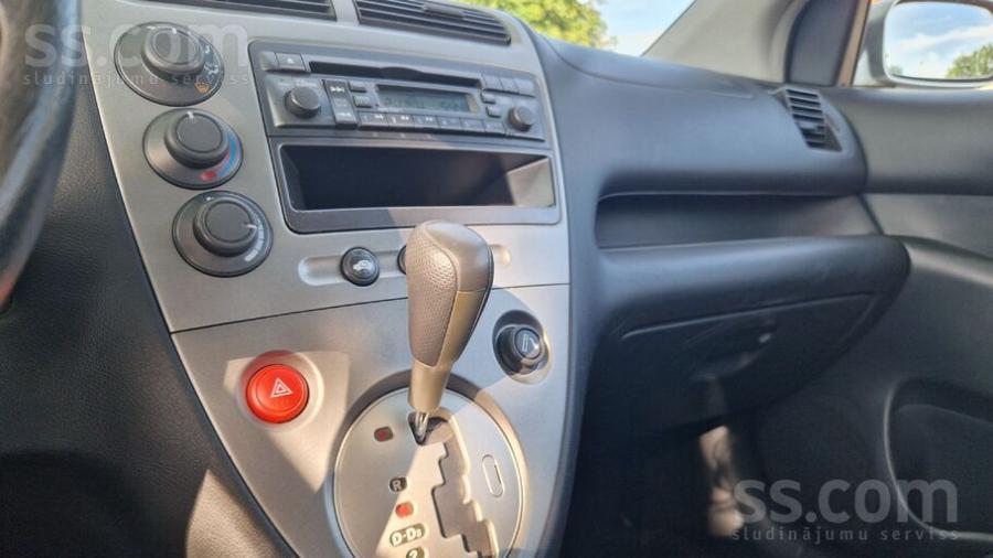 Pelēks Honda Civic 2003 Rīga, ar dzinēja tilpumu 1.60 L un nobraukumu 0 tūkst. km par 1290 €, foto 28 vietnē AUTOMOTO.COM.LV