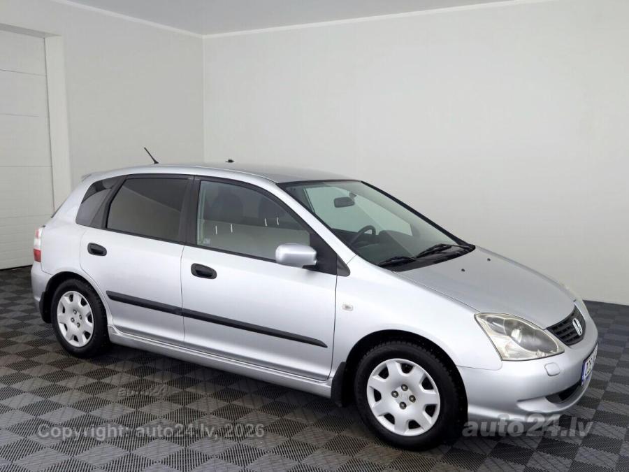 Pelēks Honda Civic 2004 Tallina, ar dzinēja tilpumu 1.60 L un nobraukumu 184 tūkst. km par 1199 €, foto 1 vietnē AUTOMOTO.COM.LV