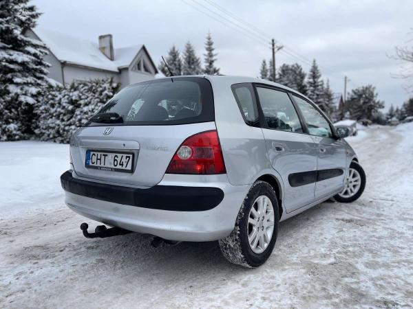 Pelēks Honda Civic 2004 Viļņa, ar dzinēja tilpumu 1.59 L un nobraukumu 200 tūkst. km par 1850 €, foto 5 vietnē AUTOMOTO.COM.LV