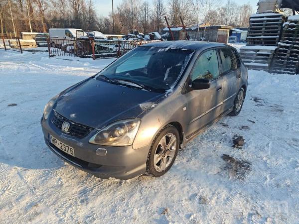 Pelēks Honda Civic 2004 Rīga, ar dzinēja tilpumu 1.40 L un nobraukumu 171 tūkst. km par 790 €, foto 6 vietnē AUTOMOTO.COM.LV
