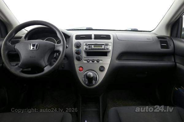 Pelēks Honda Civic 2004 Tallina, ar dzinēja tilpumu 1.60 L un nobraukumu 226 tūkst. km par 399 €, foto 5 vietnē AUTOMOTO.COM.LV