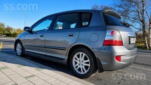 Grey Honda Civic 2004 in Riga, with an engine capacity of 1.60 L and mileage of 133 thousand km for 750 €, photo 5 on AUTOMOTO.COM.LV