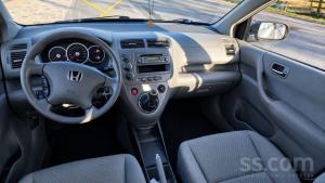 Grey Honda Civic 2004 in Riga, with an engine capacity of 1.60 L and mileage of 133 thousand km for 750 €, photo 7 on AUTOMOTO.COM.LV