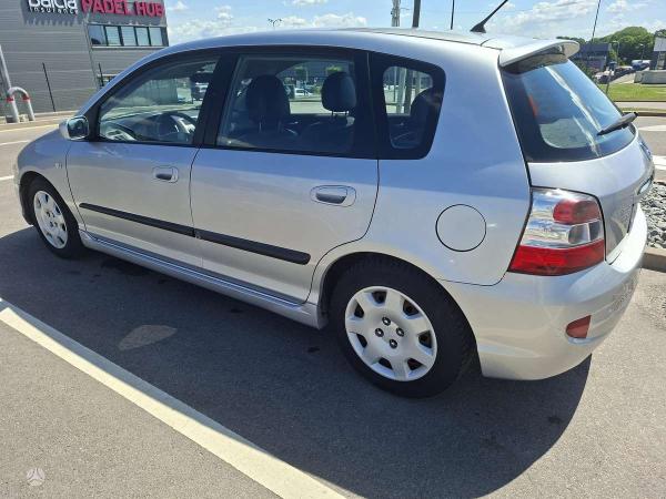 Pelēks Honda Civic 2004 Kauņa, ar dzinēja tilpumu 1.59 L un nobraukumu 264 tūkst. km par 1300 €, foto 3 vietnē AUTOMOTO.COM.LV