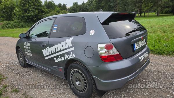 Grey Honda Civic 2004 in Tallinn, with an engine capacity of 2.00 L and mileage of 208 thousand km for 8500 €, photo 6 on AUTOMOTO.COM.LV