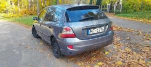 Grey Honda Civic 2004 in Riga, with an engine capacity of 1.40 L and mileage of 269 thousand km for 1000 €, photo 4 on AUTOMOTO.COM.LV