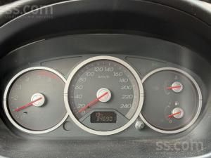 Pelēks Honda Civic 2004 Rīga, ar dzinēja tilpumu 1.70 L un nobraukumu 346 tūkst. km par 550 €, foto 11 vietnē AUTOMOTO.COM.LV