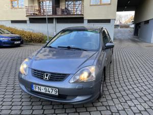 Pelēks Honda Civic 2005 Rīga, ar dzinēja tilpumu 1.60 L un nobraukumu 243 tūkst. km par 2000 €, foto 3 vietnē AUTOMOTO.COM.LV