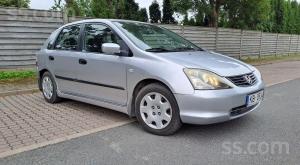 Grey Honda Civic 2005 in Jelgava, with an engine capacity of 1.60 L and mileage of 215 thousand km for 1200 €, photo 4 on AUTOMOTO.COM.LV