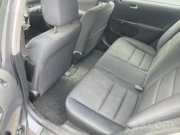 Pelēks Honda Civic 2005 Rīga, ar dzinēja tilpumu 1.40 L un nobraukumu 205 tūkst. km par 650 €, foto 6 vietnē AUTOMOTO.COM.LV