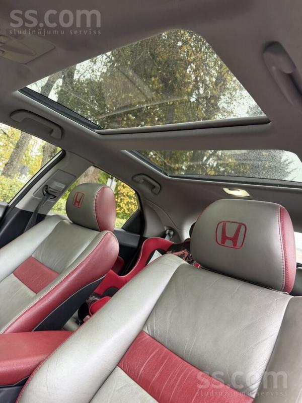 Honda Civic 2005 Tukums vietnÄ PelÄks Honda Civic 2005 Tukums, ar dzinÄja tilpumu 1.80 L un nobraukumu 284 tÅ«kst. km par 1590 ā¬, foto 8 vietnÄ AUTOMOTO.COM.LV