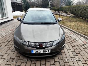Pelēks Honda Civic 2006 Tallina, ar dzinēja tilpumu 2.20 L un nobraukumu 357 tūkst. km par 2490 €, foto 7 vietnē AUTOMOTO.COM.LV