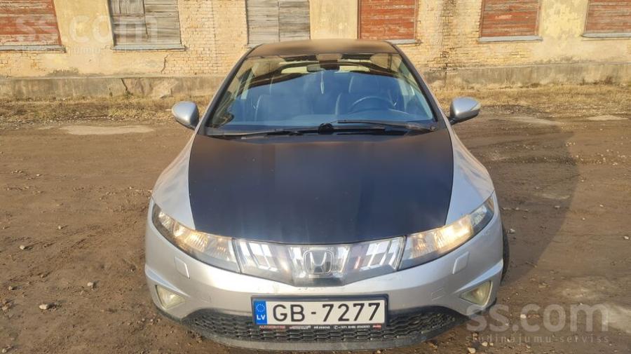 Pelēks Honda Civic 2006 Jēkabpils, ar dzinēja tilpumu 2.20 L un nobraukumu 383 tūkst. km par 1350 €, foto 1 vietnē AUTOMOTO.COM.LV