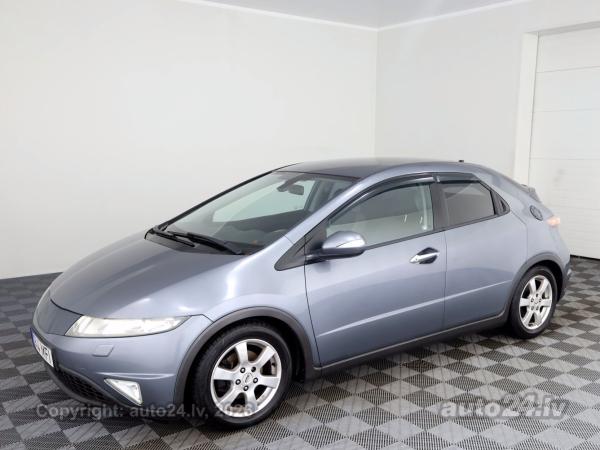 Pelēks Honda Civic 2006 Tallina, ar dzinēja tilpumu 1.80 L un nobraukumu 208 tūkst. km par 999 €, foto 2 vietnē AUTOMOTO.COM.LV