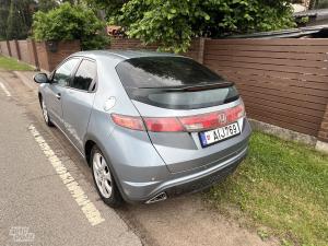 Pelēks Honda Civic 2006 Klaipėda, ar dzinēja tilpumu 1.80 L un nobraukumu 156 tūkst. km par 3500 €, foto 6 vietnē AUTOMOTO.COM.LV