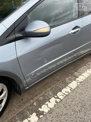 Pelēks Honda Civic 2006 Klaipėda, ar dzinēja tilpumu 1.80 L un nobraukumu 156 tūkst. km par 3500 €, foto 13 vietnē AUTOMOTO.COM.LV