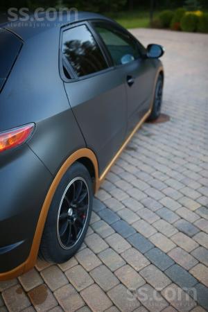 Pelēks Honda Civic 2006 Rīga, ar dzinēja tilpumu 1.80 L un nobraukumu 128 tūkst. km par 2600 €, foto 7 vietnē AUTOMOTO.COM.LV