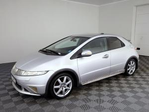 Pelēks Honda Civic 2006 Tallina, ar dzinēja tilpumu 1.80 L un nobraukumu 313 tūkst. km par 599 €, foto 3 vietnē AUTOMOTO.COM.LV
