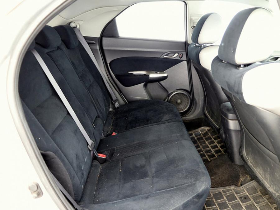 Pelēks Honda Civic 2006 Tallina, ar dzinēja tilpumu 1.80 L un nobraukumu 313 tūkst. km par 599 €, foto 8 vietnē AUTOMOTO.COM.LV