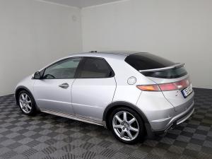 Pelēks Honda Civic 2006 Tallina, ar dzinēja tilpumu 1.80 L un nobraukumu 313 tūkst. km par 599 €, foto 12 vietnē AUTOMOTO.COM.LV
