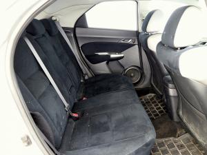 Pelēks Honda Civic 2006 Tallina, ar dzinēja tilpumu 1.80 L un nobraukumu 313 tūkst. km par 599 €, foto 15 vietnē AUTOMOTO.COM.LV