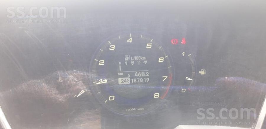 Pelēks Honda Civic 2006 Daugavpils, ar dzinēja tilpumu 1.80 L un nobraukumu 188 tūkst. km par 3550 €, foto 7 vietnē AUTOMOTO.COM.LV