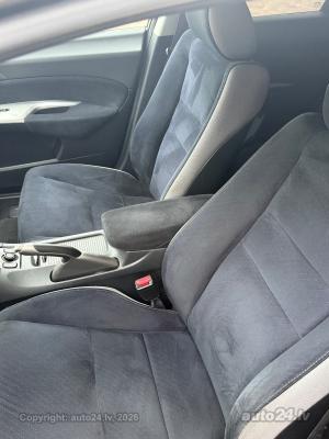 Grey Honda Civic 2006 in Riga, with an engine capacity of 1.80 L and mileage of 111 thousand km for 3500 €, photo 10 on AUTOMOTO.COM.LV