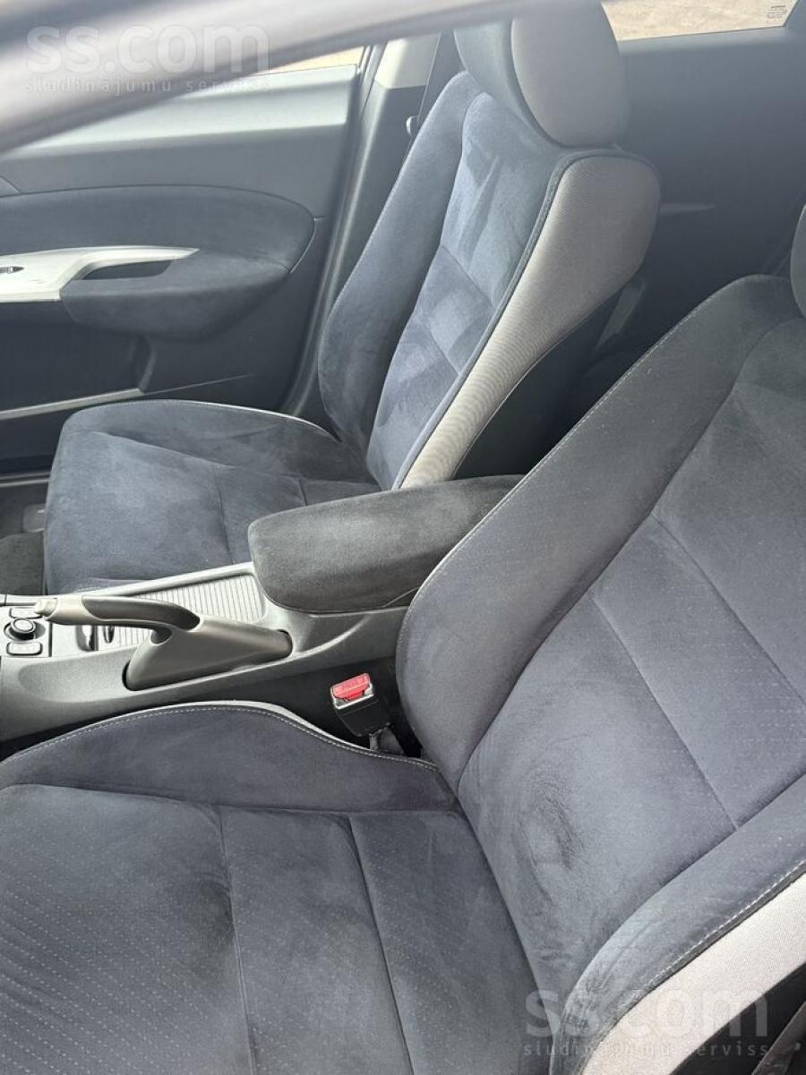 Grey Honda Civic 2006 in Riga, with an engine capacity of 1.80 L and mileage of 112 thousand km for 3500 €, photo 10 on AUTOMOTO.COM.LV