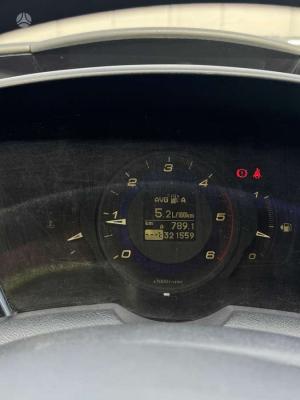Grey Honda Civic 2006 in Kaunas, with an engine capacity of 2.20 L and mileage of 322 thousand km for 1350 €, photo 5 on AUTOMOTO.COM.LV