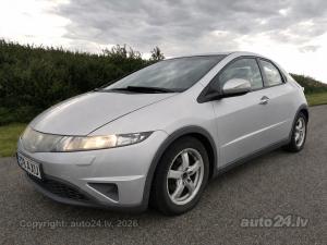 Серый Хонда Цивик 2006 в Тарту, объемом двигателя 1.80 л и пробегом 350 тыс. км за 990 €, фото 3 на AUTOMOTO.COM.LV