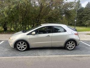Pelēks Honda Civic 2006 Panevēža, ar dzinēja tilpumu 2.20 L un nobraukumu 429 tūkst. km par 1600 €, foto 5 vietnē AUTOMOTO.COM.LV