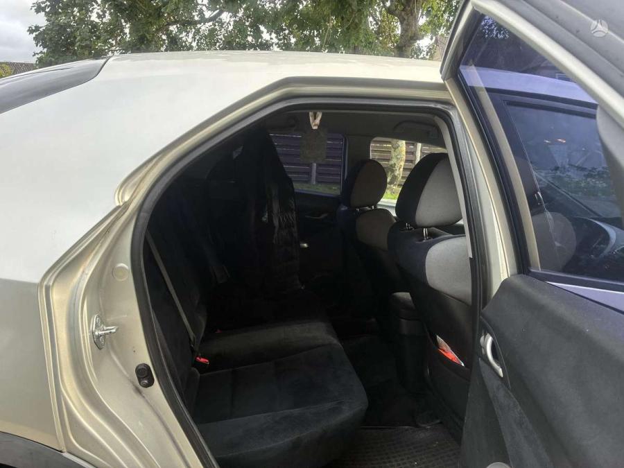 Pelēks Honda Civic 2006 Panevēža, ar dzinēja tilpumu 2.20 L un nobraukumu 429 tūkst. km par 1600 €, foto 10 vietnē AUTOMOTO.COM.LV