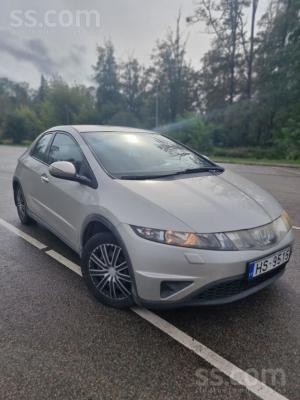 Pelēks Honda Civic 2006 Rīga, ar dzinēja tilpumu 1.30 L un nobraukumu 231 tūkst. km par 1450 €, foto 8 vietnē AUTOMOTO.COM.LV