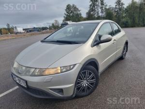 Pelēks Honda Civic 2006 Rīga, ar dzinēja tilpumu 1.30 L un nobraukumu 231 tūkst. km par 1450 €, foto 14 vietnē AUTOMOTO.COM.LV