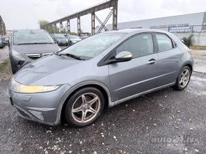 Pelēks Honda Civic 2006 Tallina, ar dzinēja tilpumu 1.30 L un nobraukumu 201 tūkst. km par 599 €, foto 3 vietnē AUTOMOTO.COM.LV