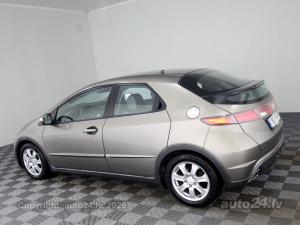 Серый Хонда Цивик 2006 в Таллин, объемом двигателя 1.80 л и пробегом 322 тыс. км за 999 €, фото 5 на AUTOMOTO.COM.LV
