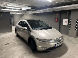 Pelēks Honda Civic 2007 Viļņa, ar dzinēja tilpumu 2.20 L un nobraukumu 260 tūkst. km par 2720 €, foto  vietnē AUTOMOTO.COM.LV