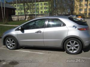 Pelēks Honda Civic 2007 Tartu, ar dzinēja tilpumu 2.20 L un nobraukumu 390 tūkst. km par 2190 €, foto  vietnē AUTOMOTO.COM.LV