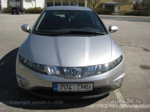 Grey Honda Civic 2007 in Tartu, with an engine capacity of 2.20 L and mileage of 390 thousand km for 2190 €, photo 5 on AUTOMOTO.COM.LV