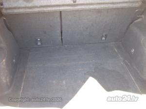 Grey Honda Civic 2007 in Tartu, with an engine capacity of 2.20 L and mileage of 390 thousand km for 2190 €, photo 8 on AUTOMOTO.COM.LV