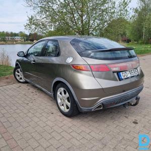Pelēks Honda Civic 2007 Rīga, ar dzinēja tilpumu 1.80 L un nobraukumu 219 tūkst. km par 1490 €, foto 6 vietnē AUTOMOTO.COM.LV