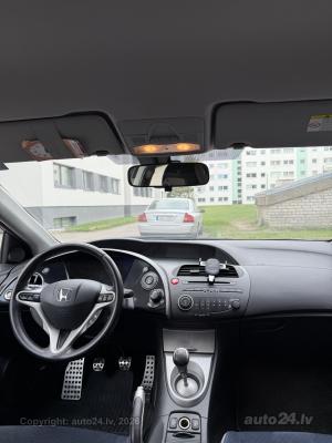 Pelēks Honda Civic 2007 Tallina, ar dzinēja tilpumu 1.80 L un nobraukumu 253 tūkst. km par 2000 €, foto 7 vietnē AUTOMOTO.COM.LV