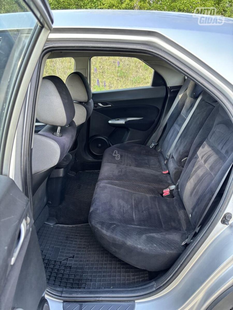 Grey Honda Civic 2007 in Vilnius, with an engine capacity of 2.20 L and mileage of 340 thousand km for 1600 €, photo 15 on AUTOMOTO.COM.LV