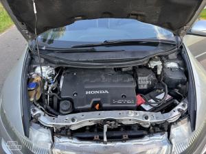 Grey Honda Civic 2007 in Vilnius, with an engine capacity of 2.20 L and mileage of 340 thousand km for 1600 €, photo 17 on AUTOMOTO.COM.LV