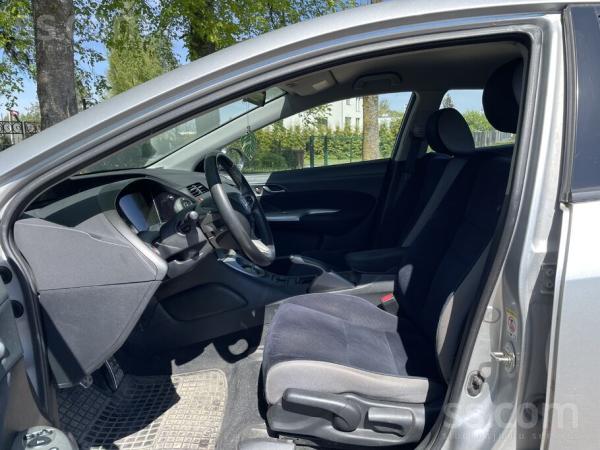 Pelēks Honda Civic 2007 Rīga, ar dzinēja tilpumu 2.20 L un nobraukumu 275 tūkst. km par 790 €, foto 10 vietnē AUTOMOTO.COM.LV